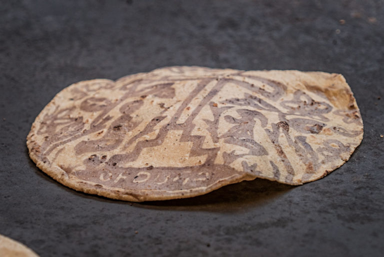 La tortilla ceremonial otomí, una alimento para celebrar a la vida y al ...